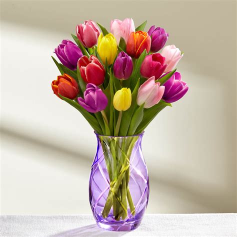 How To Put Fresh Tulips In A Vase At Carolyn Bey Blog