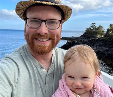 Dave Wasserman Wife Is He Married Age Wiki And Salary