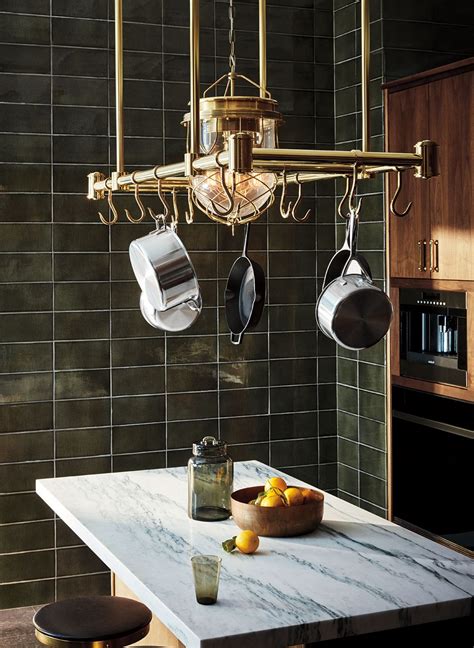 Compass Ceiling Mounted Large Pendant With Glass Shade Bathtub