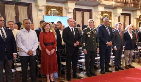 Presentan El Libro Blanco De Defensa