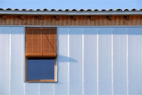 Bunyesc Arquitectes Updates Old Spanish House With New Polycarbonate Facade