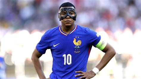 Kylian Mbappé Vindt Het Spelen Met Een Masker Verschrikkelijk ‘echt