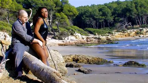 Nancy Une Brune Expérimentée Se Fait Prendre La Chatte Xhamster