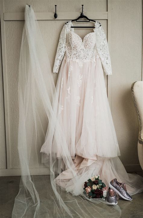 Rebecca Ingram Marisol Wedding Dress Save 54 Stillwhite