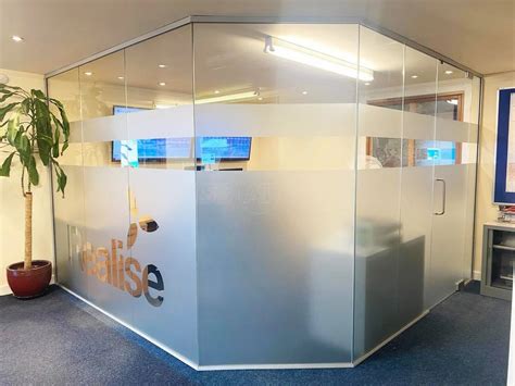 Office Cabin Glass Partition 10 Mm At ₹ 500sq Ft In Mumbai Id