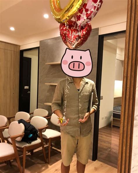 陳匡怡 Andrea Chen 小小的懷念剛出道那年2011年底的elle雜誌主辦的 上海風尚盛典典禮 歲月與古典，回憶千年 ———— 2011 Elle 中國風 品超