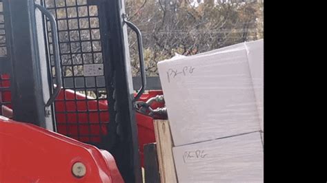 Krystalinamedia Giphymaker Heavy Turbo Forklift 