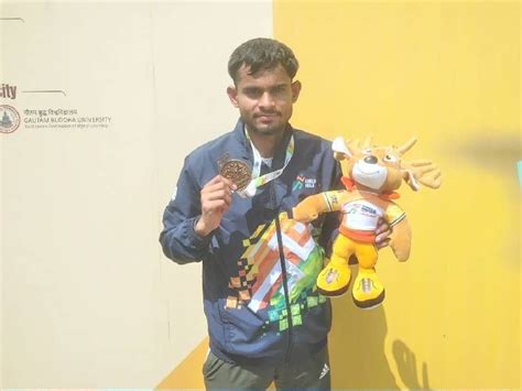 Pradeep Kumar Of Rajasthan Became Gold Medalist In 10000 Meters Race