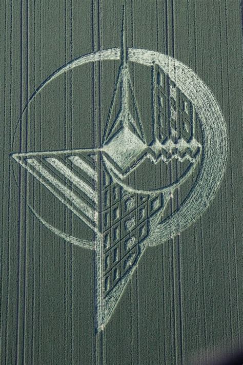 17 Best Images About Crop Circle Designs On Pinterest Fields Green Street And Geometric Art