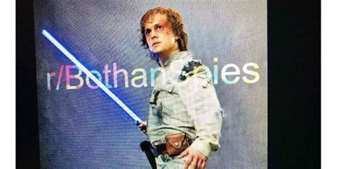 Disney Already Cast A New Young Luke Why Didnt Mandalorian Use Him