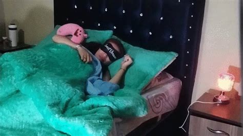 Tired Pee Bladder Queen Clips4sale