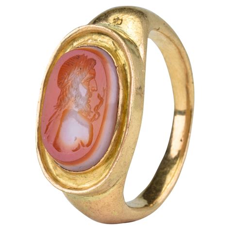 Ancient Roman Victoria Intaglio Gold Signet Ring At 1stdibs Roman