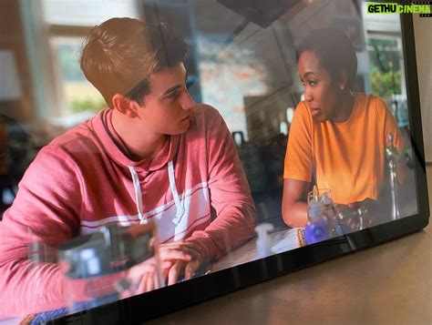 Heather Headley Wiki Biography Age Gallery Spouse And More