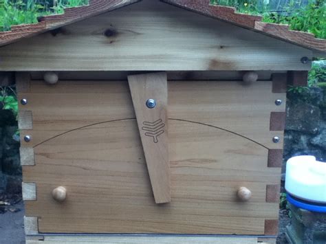 Gaps On Side Of Flow Hive Roof Is This Normal Flow Hive Flow Forum