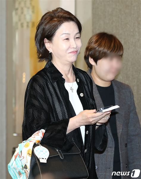 김미숙 이승기·이다인 결혼식 왔어요 네이트 연예