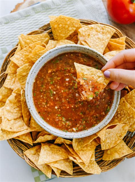 The Best Restaurant Style Salsa Recipe Chips And Salsa Restaurant