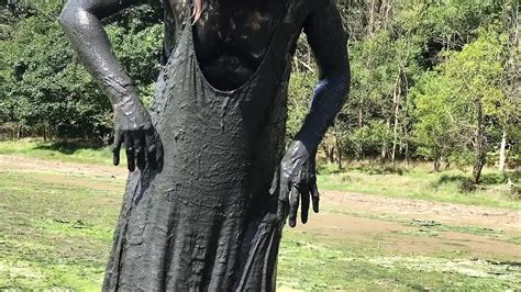 Estuary Mud Girl Playing In The Nude Amateur Porn Feat Wamgirlx By