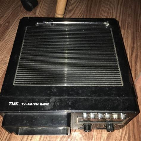 Vintage Tmk Tv Radio Read Description