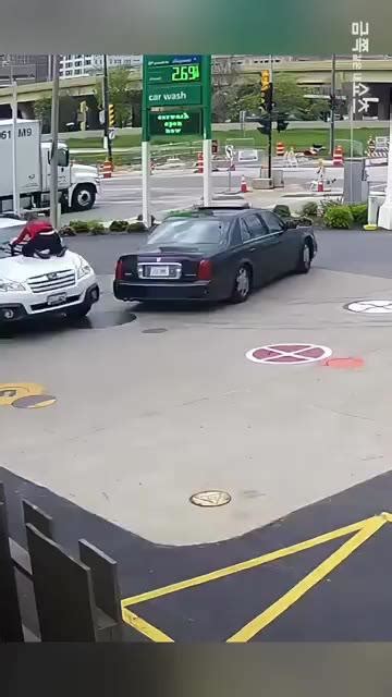 믿기 힘든 주유소 현장 영상 ㄷ