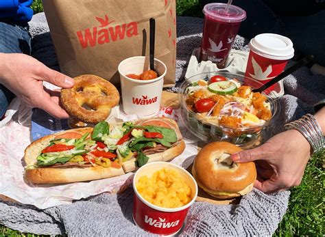 8 Convenience Stores With The Highest Quality Food Options