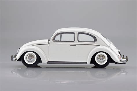 Volkswagen Beetle Pearl White