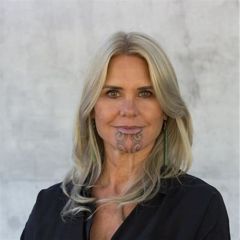 Simon Bartletts Instagram Twitter And Facebook On Idcrawl