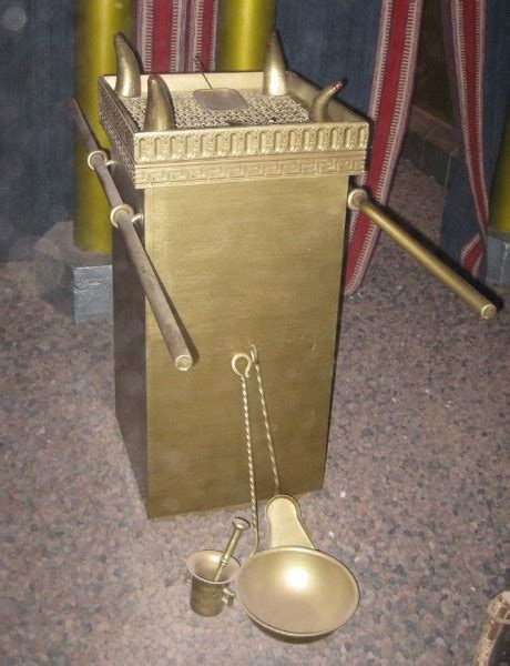 El Altar Del Incienso Símbolo De Intercesión Y Adoración