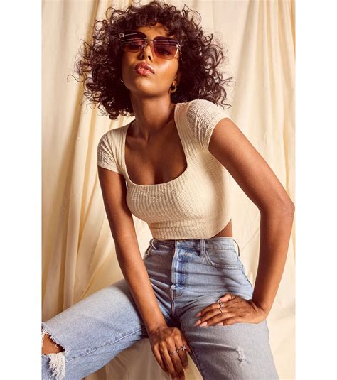 Cutest Vision Chain Link Trim Sunglasses And Windsor