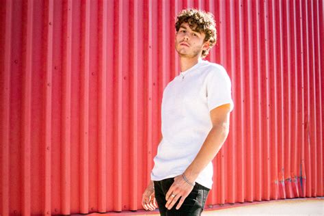 Canadian Singer Ryland James Comes Out No More Hiding