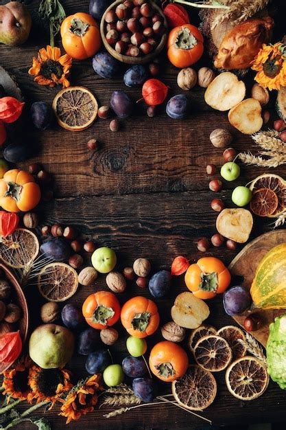 Premium Photo Autumn Stilllife Composition With Fresh Fruits And