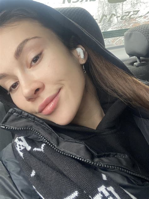 1196 Best Nice Selfie Images On Pholder Selfie Selfies And Guessmyage