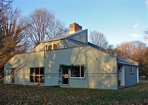 Postmodernism Vanna Venturi House By Robert Venturi