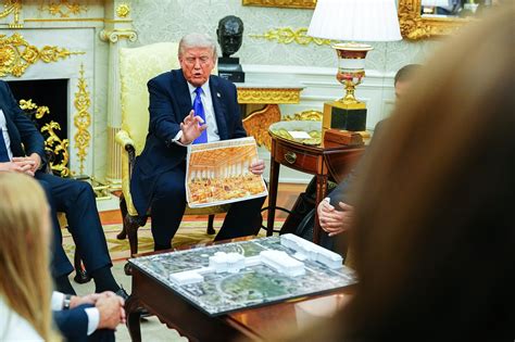 ‘keizer Trump Bouwt Aan Een Persoonlijkheidscultus Met Een Balzaal