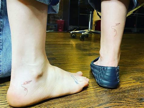 Instagram Kaley Cuoco Tattoo Spacotin