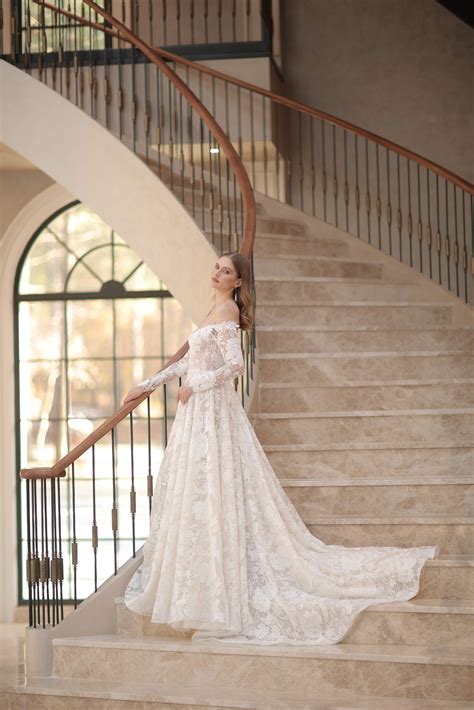 Afra Model Nurcan Ege