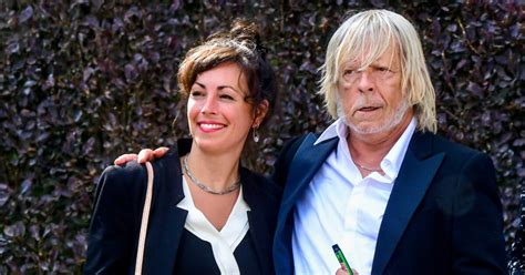 Renaud fou d'amour pour Cerise : sa confidence inattendue sur sa jeune compagne - Purepeople