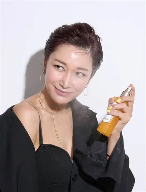 Xịt Khoáng Dalba Whitle Truffle Serum Season 5 Phiên Bản 2024