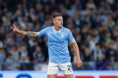 مدیر لاتزیو شاید میلینکوویچ ساویچ را در تابستان بفروشیم طرفداری