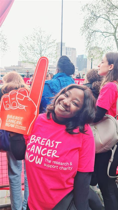 Londonmarathon2023 Canceradvocacy Cancerawareness Yetunde Bashorun
