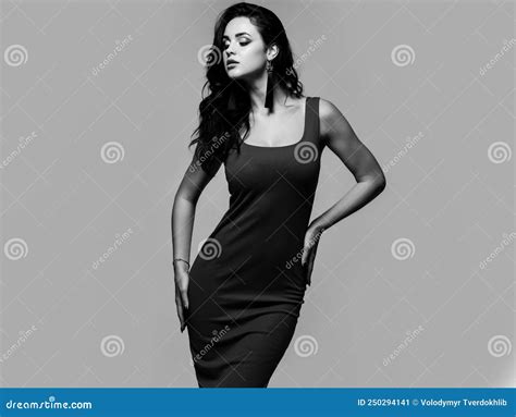 Cara De Mujer Retrato De Modelo Sensual Joven Imagen De Archivo
