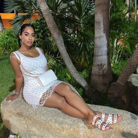 Picture Of Ayisha Diaz