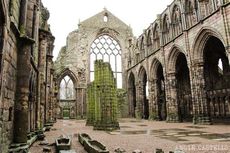 Visitar La Abadía Y El Palacio De Holyrood En Edimburgo