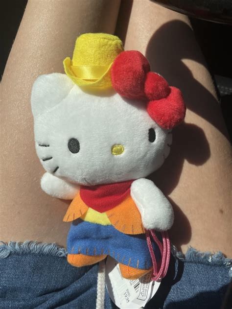 Texas Hello Kitty Is Adorable R Sanrio