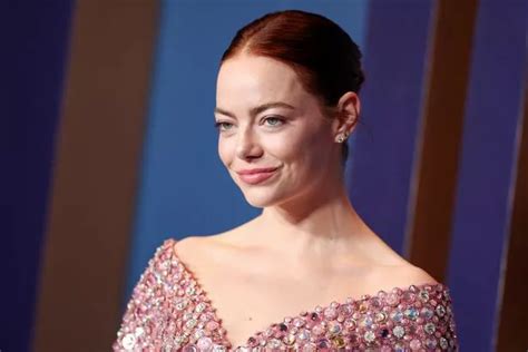 Emma Stone Voted Sexiest Redhead In Time For Kiss A Ginger Day