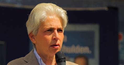 Strack Zimmermann Jubelt über Leopard Lieferung Compact