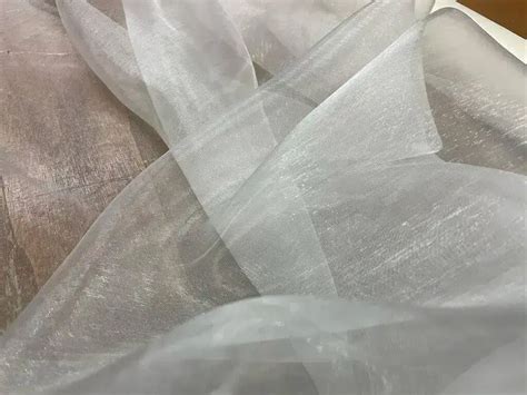 Le Tissu Organza Un Incontournable Pour Vos Créations Textiles