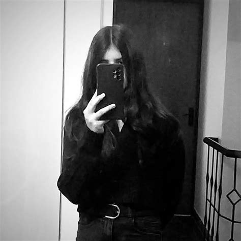 Chhavi Chhxvi On Threads