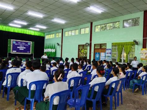 ကလောမြို့နယ် အင်းပြင်ကျေးရွာ အခြေခံပညာအလယ်တန်းကျောင်း၌ လူငယ်ဆိုင