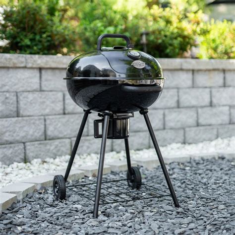 Char Griller Releases New 22 Kettle Charcoal Grill A Value Play Cookout News Grill