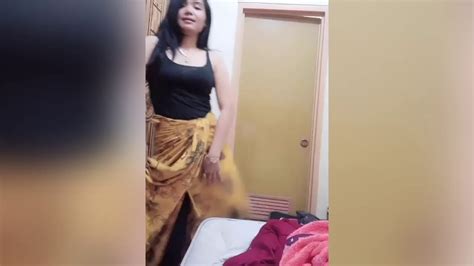 Tante Goyang Di Hotel Youtube